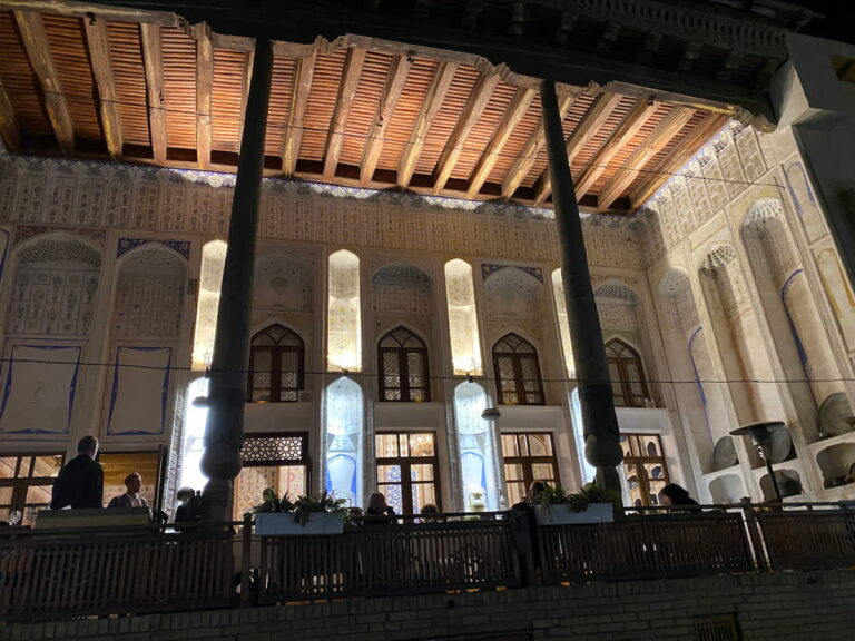 ブハラで訪れたレストランとカフェ紹介(近郊含む) - 世界遺産 観たやつ