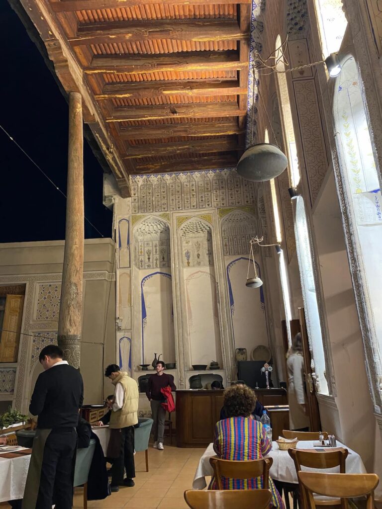 ブハラで訪れたレストランとカフェ紹介(近郊含む) - 世界遺産 観たやつ